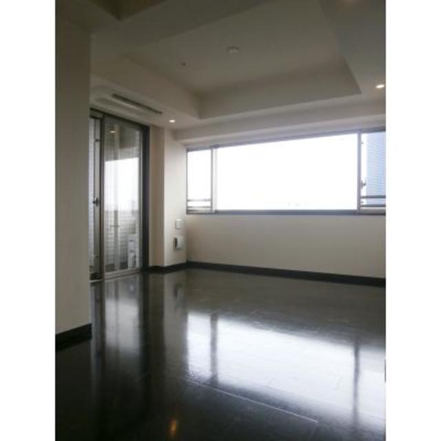 Park Cube Kasuga Andozaka 1203 | Tokyo Portfolio